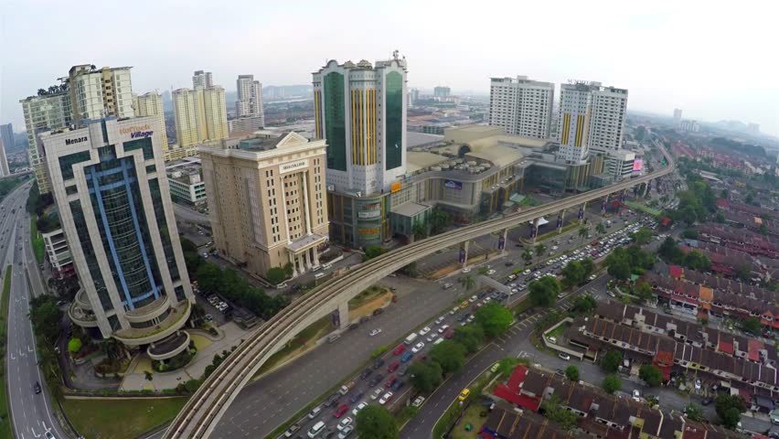 SUBANG JAYA, KUALA LUMPUR, MALAYSIA FEB 08 2018: High Traffic On Multi ...
