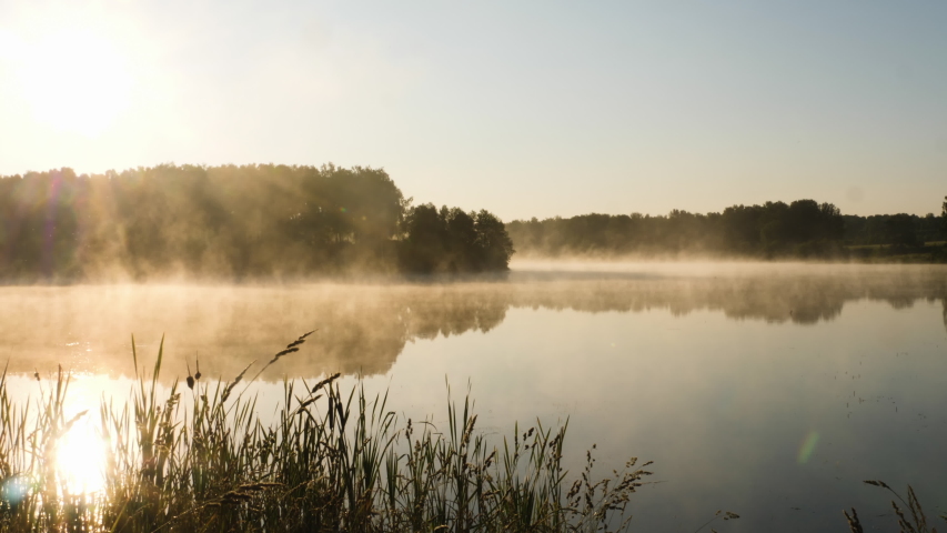 Early Morning Sun over the lake image - Free stock photo - Public ...