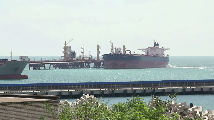 PORT LINCOLN, AUSTRALIA - APRIL 17 2014: A Bulk Grain Carrier Is Loaded ...