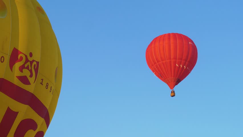Pan Across Beautiful Balloons Launching At The Albuquerque Balloon ...