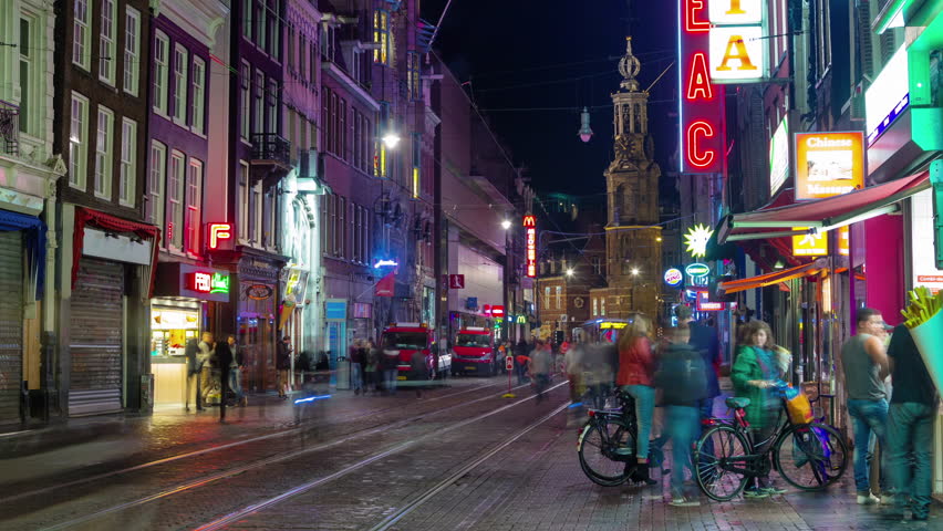 Night Amsterdam Traffic Street Life Stockbeeldmateriaal en -video's ...