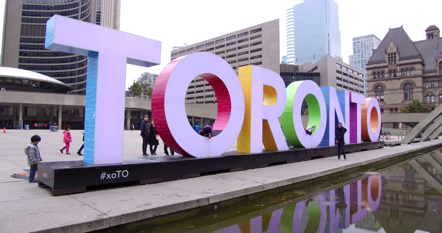 Toronto, Ontario, Canada August 2015 Huge 3D Toronto Sign In Front Of ...