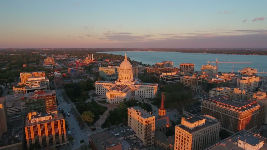 Sunrise in Madison, Wisconsin image - Free stock photo - Public Domain ...
