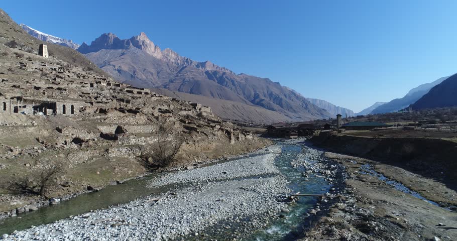 The Bridge At Chuzom. This Bridge Cross The Confluence Of Two Rivers ...
