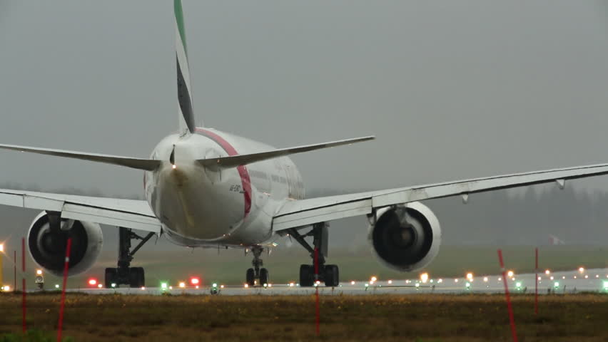 EMIRATES BOEING 777 AIRPLANE AT OSLO AIRPORT NORWAY- CA OCTOBER 2014 ...