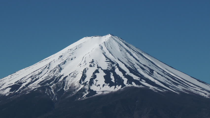 Peaceful View Of Mount Fuji From Chureito Pagoda In The Morning ...
