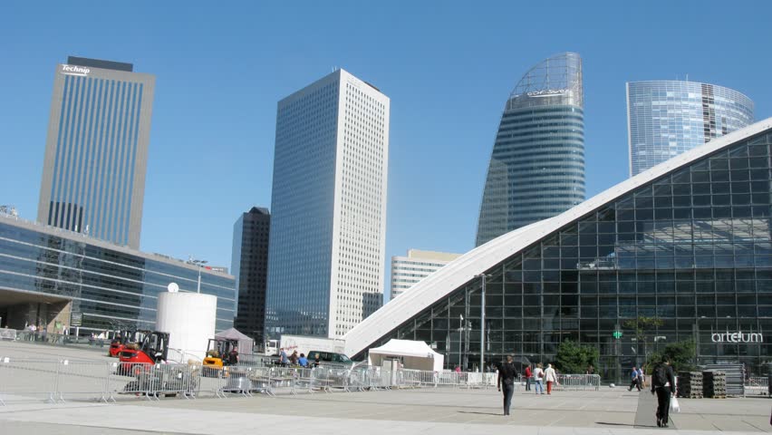 HOUSTON, TX - 2014: Circular Skywalk At 1500 Louisiana Street In ...